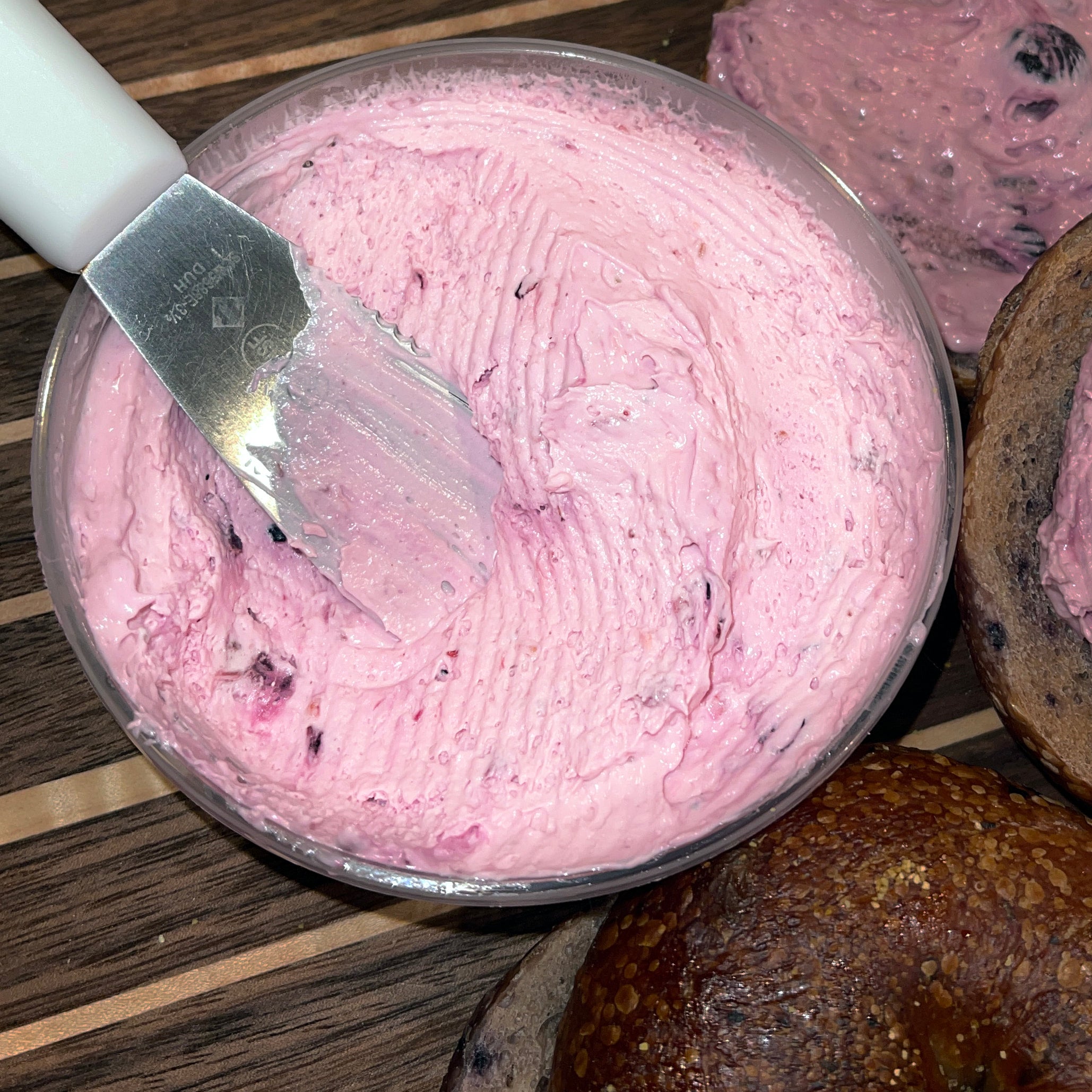 Mixed Berry Cream Cheese | Bagelfeld